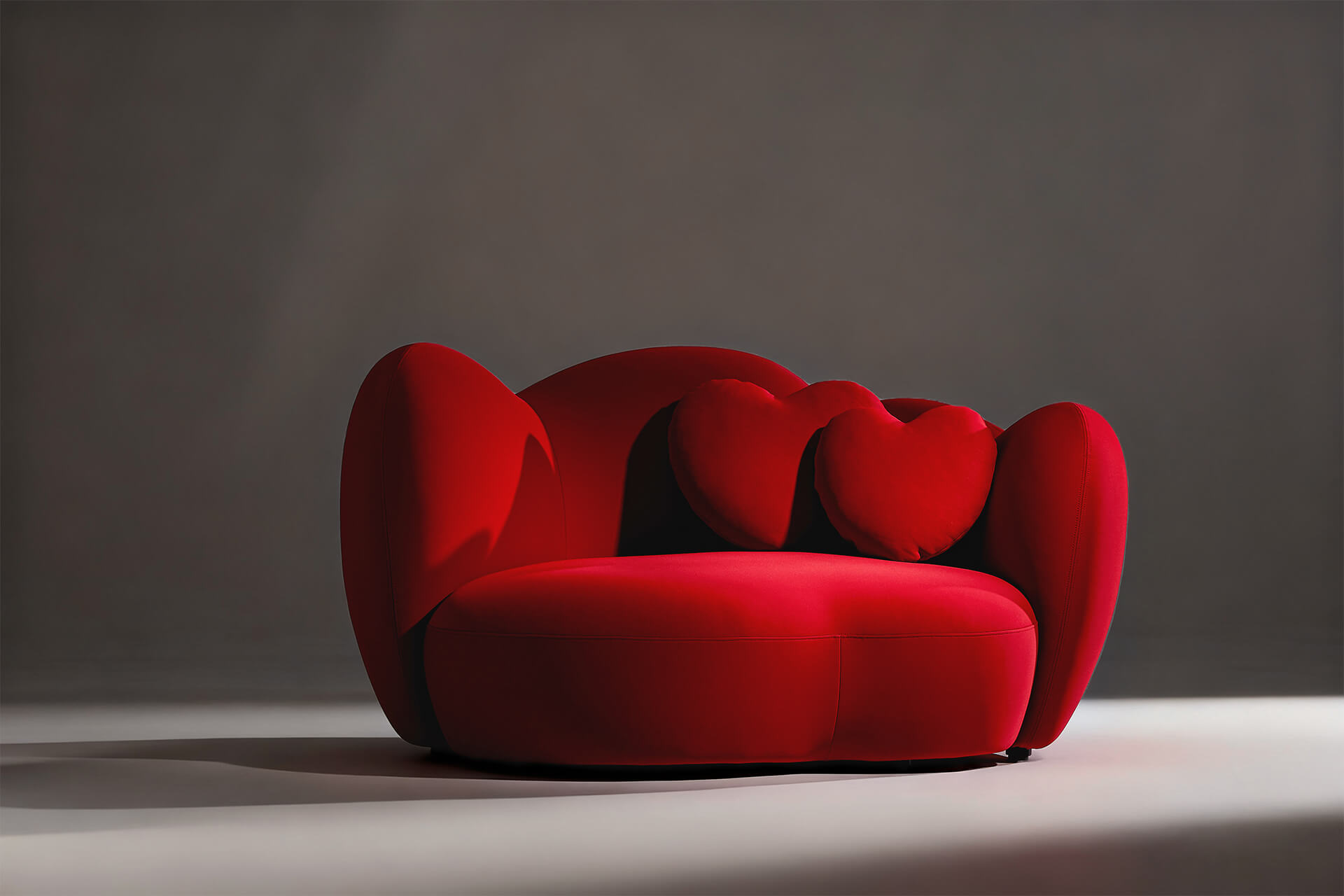 Elegant Modern Love Heart Loveseat Cuddle Sofa | gradodesign